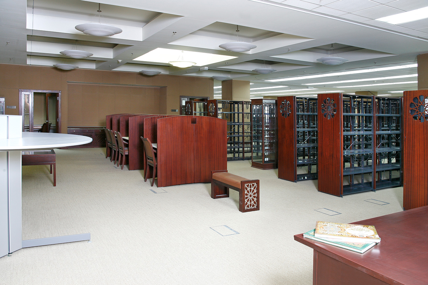 Information and culture in the National Library in Kuwait