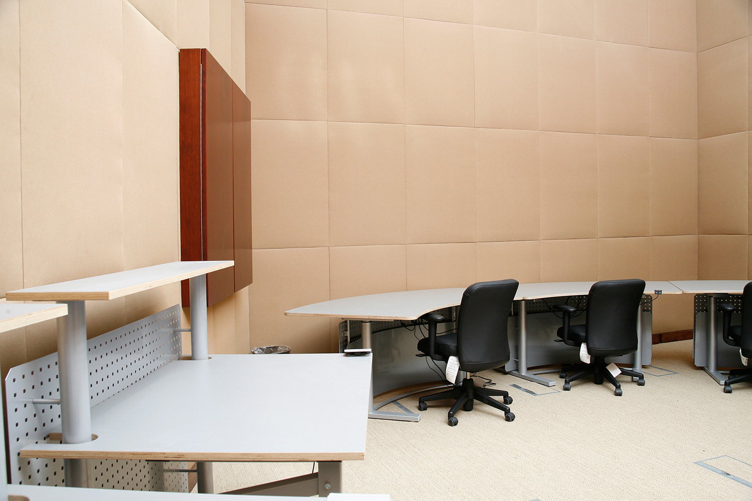 Information and culture in the National Library in Kuwait