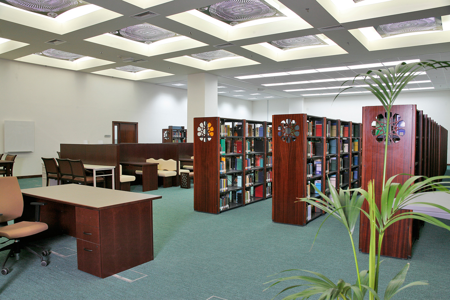 Information and culture in the National Library in Kuwait